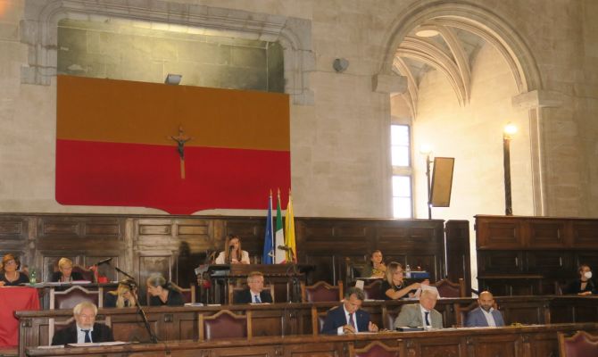 Comune di Napoli - “Napoli Città anticamorra” - Seduta straordinaria ...